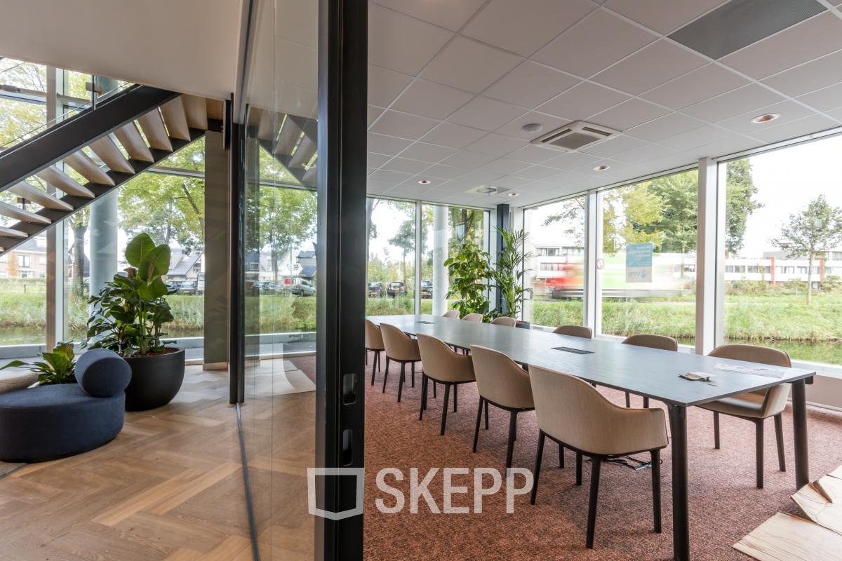 Kantoorruimte huren aan John M. Keynesplein 4-10 in Amsterdam? - SKEPP